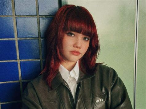 Shye Releases New Single Pop Journal