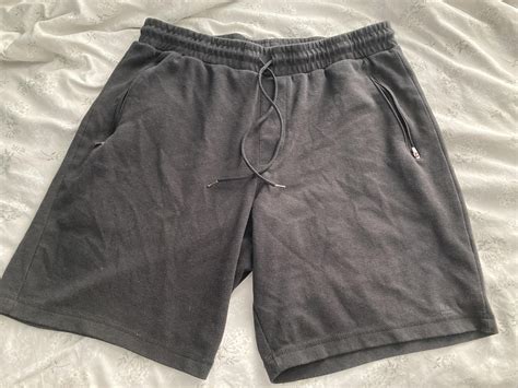Help me find these shorts! : r/HelpMeFind