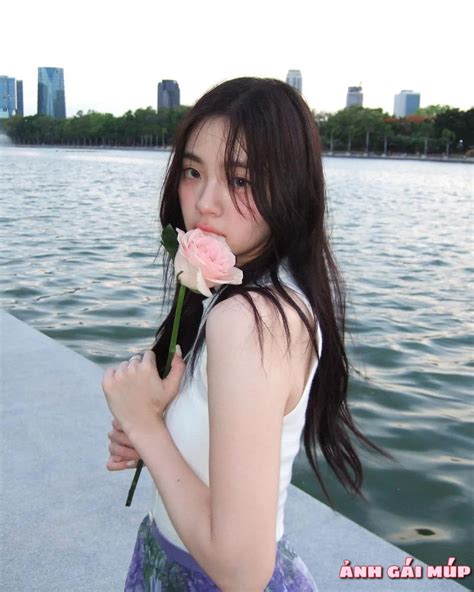 Nh G I Th I Lan V P G I C M H T H N C A Ph N X Ch A V Ng