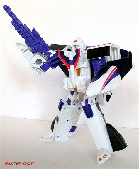 Transformers Classics Astrotrain Toy Review Ben S World Of Transformers