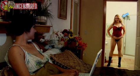 Naked Jiji Hise In Horror In The Wind