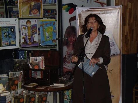 პროექტი „50 წიგნი რომელიც უნდა წაიკითხო სანამ ცოცხალი ხარ“ 15 წლისა