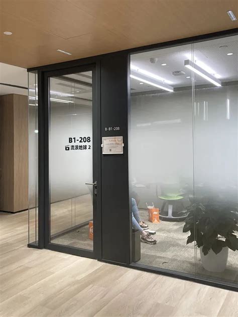 阿里巴巴北京总部环境导视 花瓣网