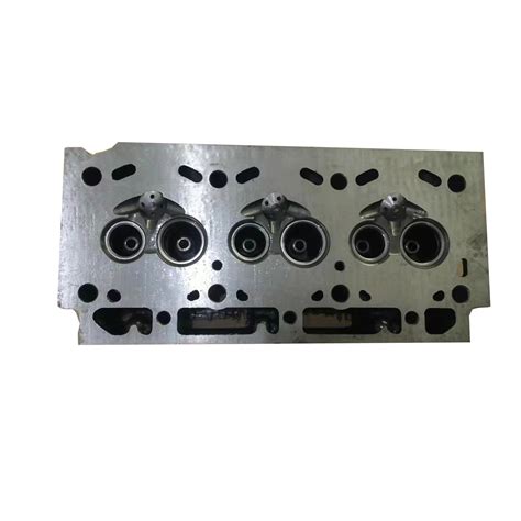 Komatsu 3d84 3d84t Cylinder Head Parts Diesel Engine Ym771058 11700