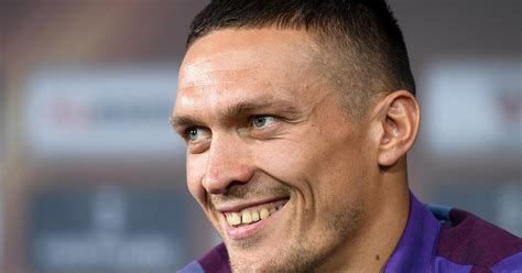 Френк Воррен «Дуже дуже близькі до контракту на бій Усик Фюрі Бокс на