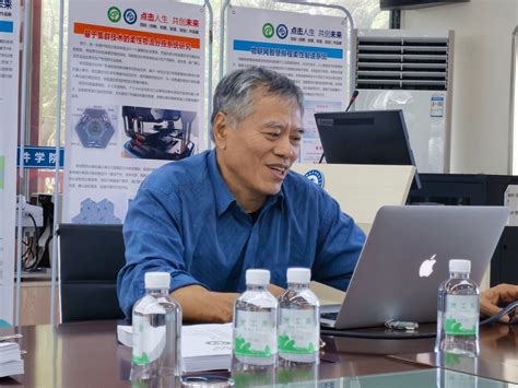国家级教学名师、北京工业大学蒋宗礼教授到访计算机学院并作主题报告 计算机科学与技术学院软件学院、网络空间安全学院 国家级教学名师、北京工业大学蒋宗礼教授到访计算机学院并作主题报告 计算机科学与技术学院软件学院、网络空间安全学院