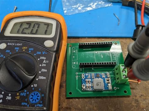 wled running ws2815s on an esp32 and a custom pcb r wled