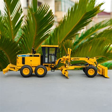 Grader Toy
