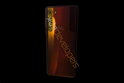 Motorola Edges Curved Display Shown Off In Leaked Images The Verge