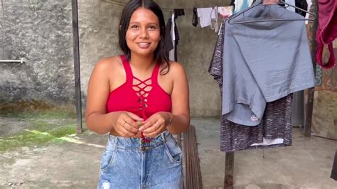 Extraño Entra A Mi Casa A Ofrecerme Sexo A Cambio De Dinero No