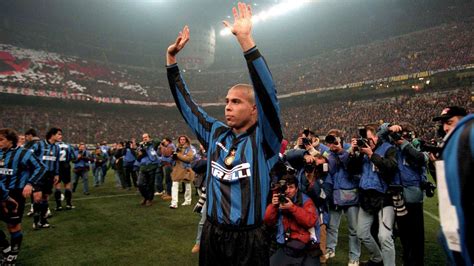Relembre A Apresentação De Ronaldo Na Internazionale Em 1997