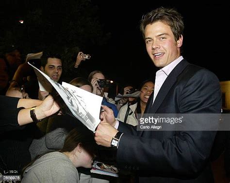 Win A Date With Tad Hamilton Premiere Red Carpet Photos And Premium
