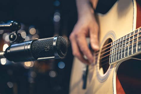 A Guide To Choosing And Maintaining Tuning Pegs