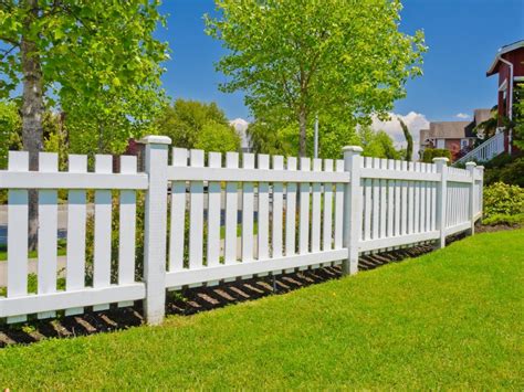 Ограждение забор из дерева 79 фото красивые картинки и Hd фото