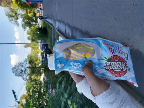 Уже почти мейнстрим но пройти мимо явления когда на разных концах планеты одинаково