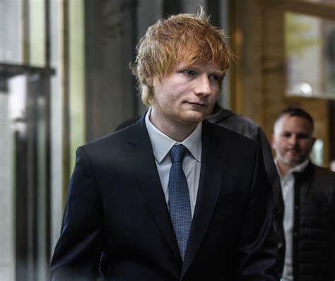 Sheeran Prende La Chitarra Show In Tribunale