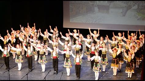Детска танцова школа Тракия Нека да е Лято Youtube
