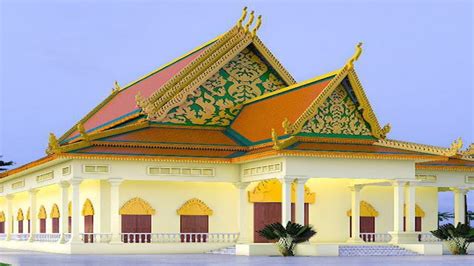 វត្តបទុមរតនដីដុះ វត្តបទុមរតនដីដុះ ក្រុងកំពង់ចាម