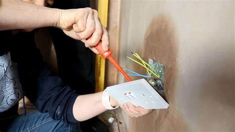 Learning How To Wire A Double Plug Socket The Carpenter S Babe