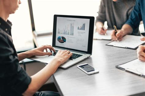 เทคนิคการใช้ Rfm Analysis แบ่งกลุ่มลูกค้าอย่างไรให้ยอดขายเพิ่ม