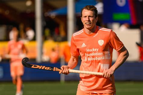 Bondscoach Jeroen Delmée Maakt Hockeyselectie Voor Parijs Bekend Derde