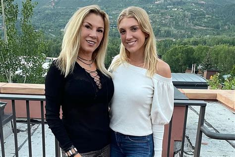 Ramona Singers Daughter Avery Moves To Chicago New Apartment