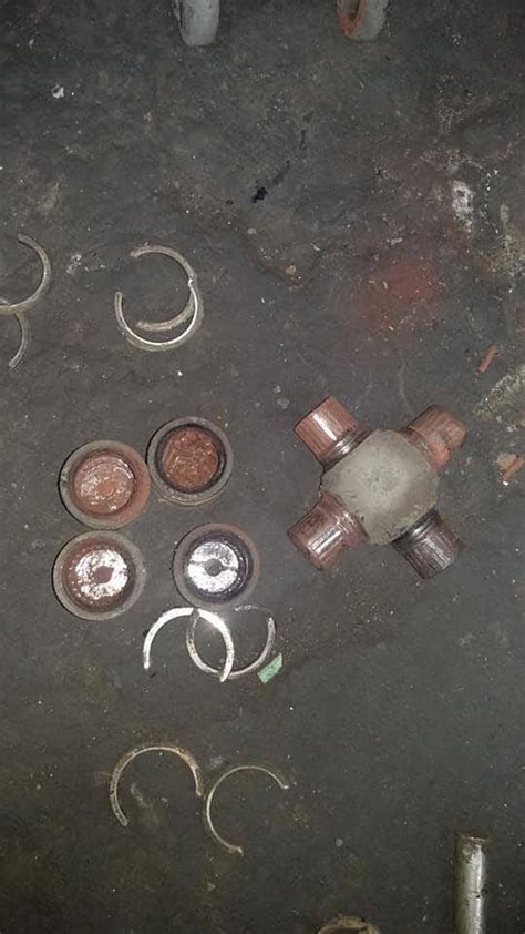 Share Ganti Universal Joint Propeler Shaft Innova Dewangga Putra S