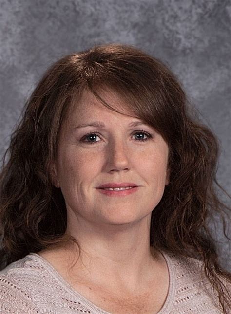 Alisha Willis S Instagram Twitter Facebook On Idcrawl