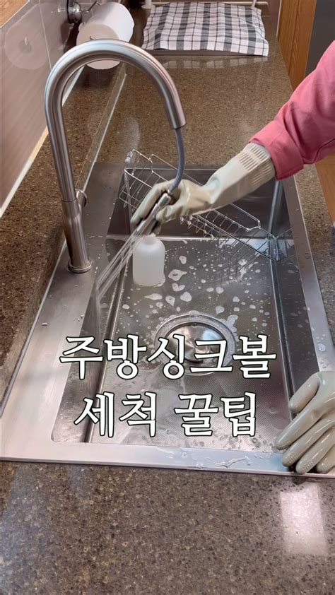 🥔 감자로 만든 스테이크 같은 치즈감자떡 아들이 감자 귀신이에요 햇감자 나오면 자주 하는 간식인데 오랜만에 만들었어요 ️ 저는 도톰하게 만드는 걸 좋아하지만 크기가 좀