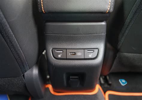 Mobile-review.com Тест LADA Vesta SW Cross. Хороший, плохой…