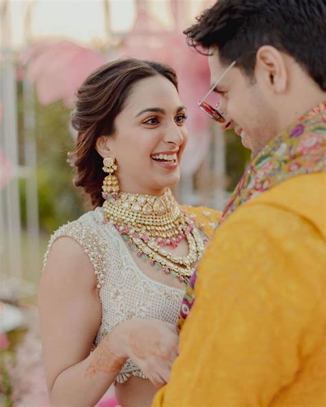Sidharth Malhotra And Kiara Advani Haldi Pictures K4 Fashion