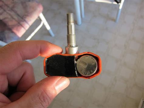 how to test tpms sensor battery properly 4 best ways