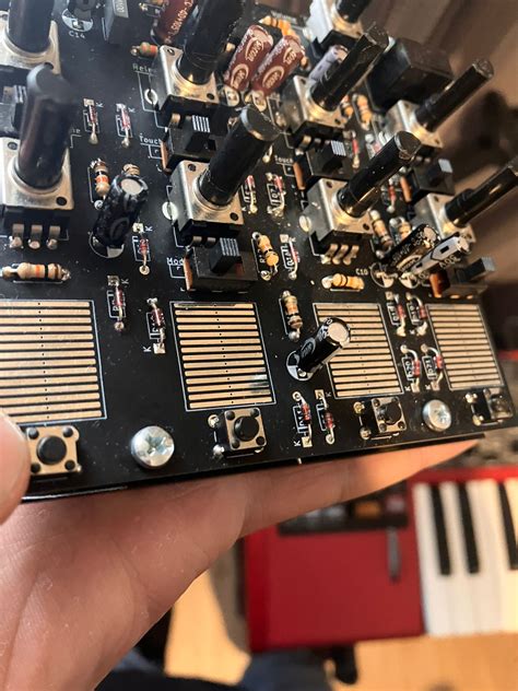 Program And Execute Electrical Signals With 16x2 Screen General