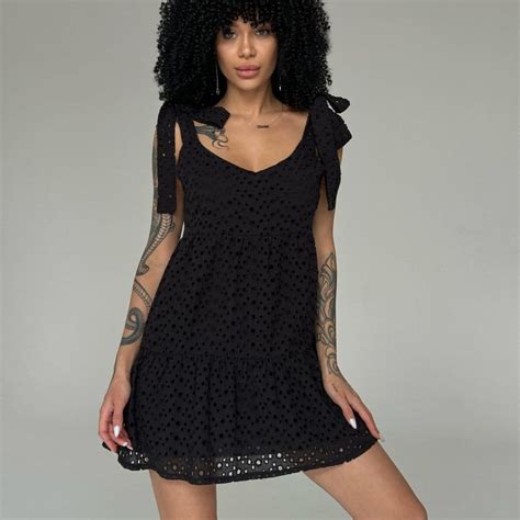 22 Stylish Black Sundress Outfit Ideas For Summer Casual Aesthetic