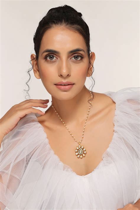 Timmi Gold Kundan Pendant Swabhimann Jewellery Swabhimann