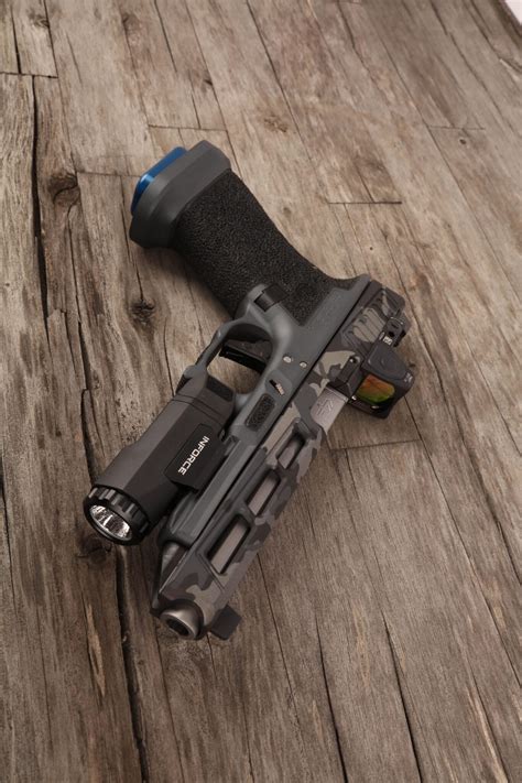 Custom Glock 17 Gen 3 UN12Magazine