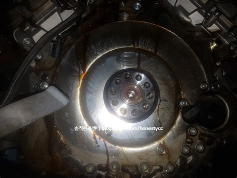 아우디 A6 32 엔진오일 누유 타이밍체인커버실링 오일필터 하우징 가스켓 교환 헤드커버 가스켓 교환 진공펌프 가스켓 교환 Hid전구 교환 일산수입차정비 솔직한