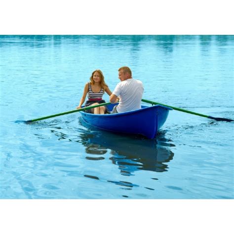 Стеклопластиковая лодка Дельфин