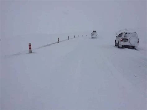 Цас орж хүчтэй салхи шуургатай байхыг анхааруулж байна