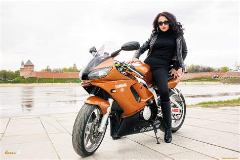 Обои Мотоциклы Мото с девушкой обои для рабочего стола фотографии