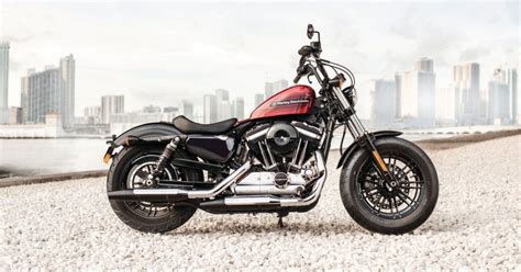 할리데이비슨 스포스터 패밀리의 확장 모터바이크