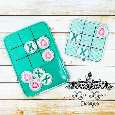 Tic Tac Toe Plain Set 4x4and5x7 Wpocket Ith Embroidery Design Ttt Miss