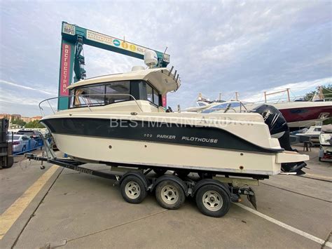 Купить Parker 800 Pilothouse в Москве - катера и яхты БУ