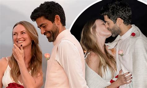 Adrian Grenier And Jordan Roemmele Elope In Morocco With String For