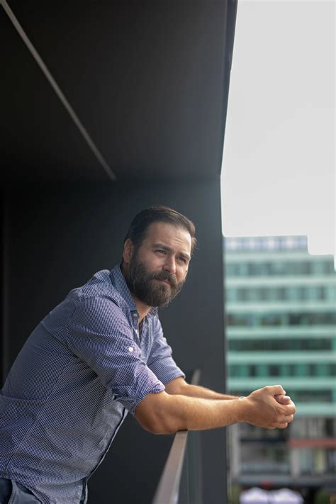 Sebastijan Dračić Nam Otkriva Tajne Svoje Umjetnosti Elle