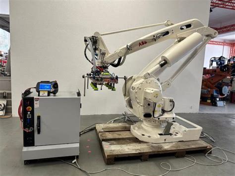 Abb Irb 660 180 3 15 Palletizing Robot With Vacuum Pump And Gripper In