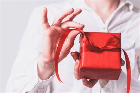 Подарок Изображения – скачать бесплатно на Freepik