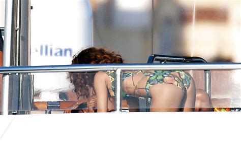 Rihanna On A Yacht In A Swimsuit In France Porn Pictures Xxx Photos