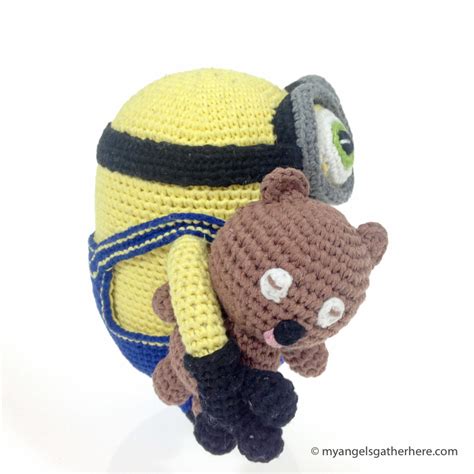Large Minion Plush Bob