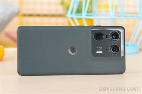 Motorola Edge Ultra Review Design Build Quality Handling